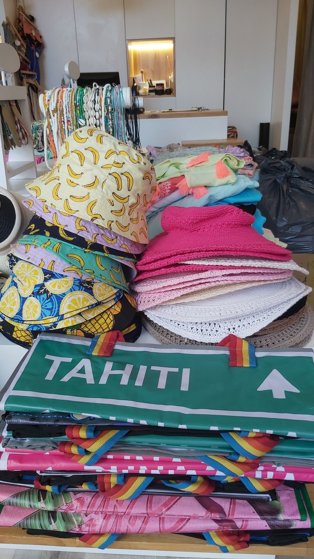 Shopping au Centre Vaima – Mode, beauté & culture à Tahiti